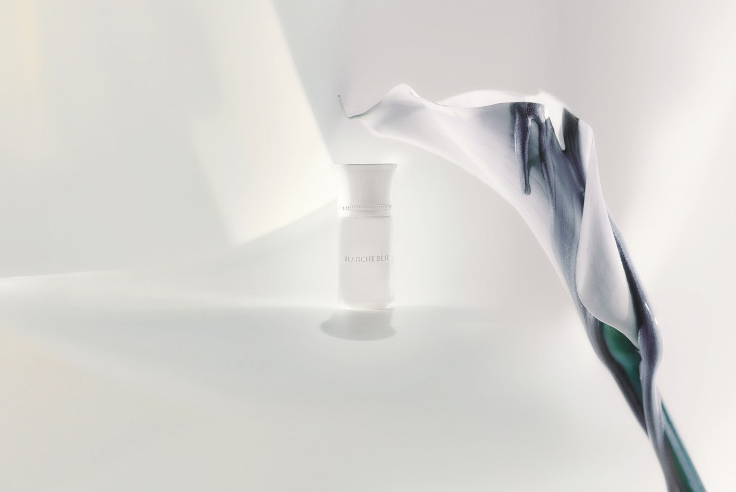 Liquides Imaginaires Blanche Bête Limited Edition - Rediscover the Bra ...